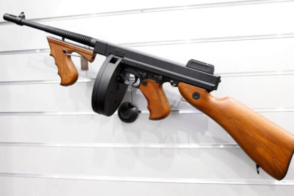 Shoot a Thompson Machine Gun in Las Vegas | The Range 702