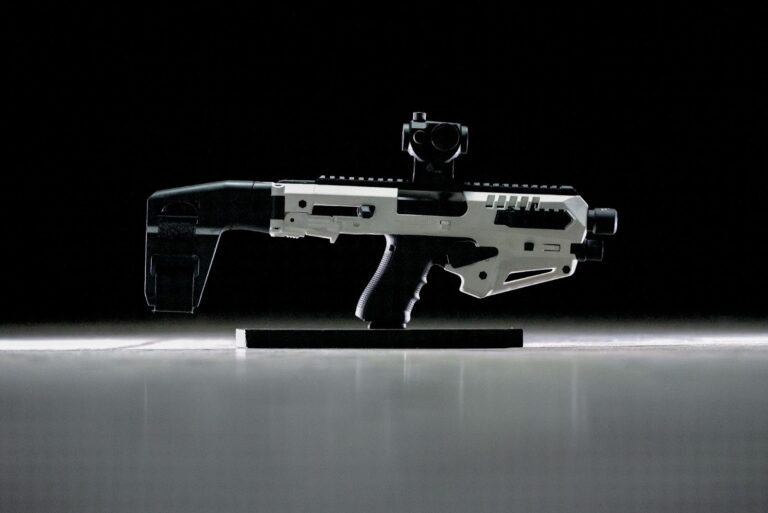 Shoot A Glock Roni Gun | The Range 702